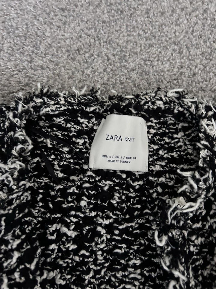 ZARA WOMAN BLACK FRAYED-EDGE TEXTURE CHUNKY POCKETS LONG LINE OPEN ...