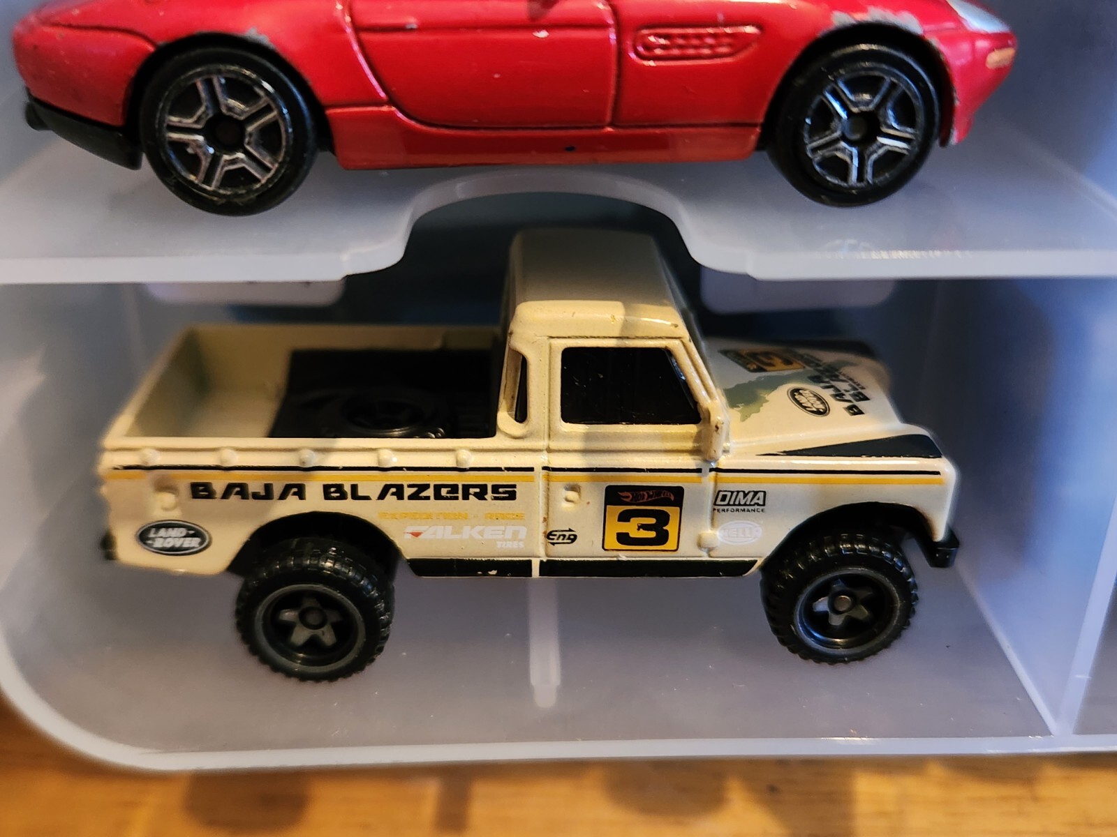 hot wheels/matchbox LAND ROVER (case #143) SUBARU impreza brat defender ...
