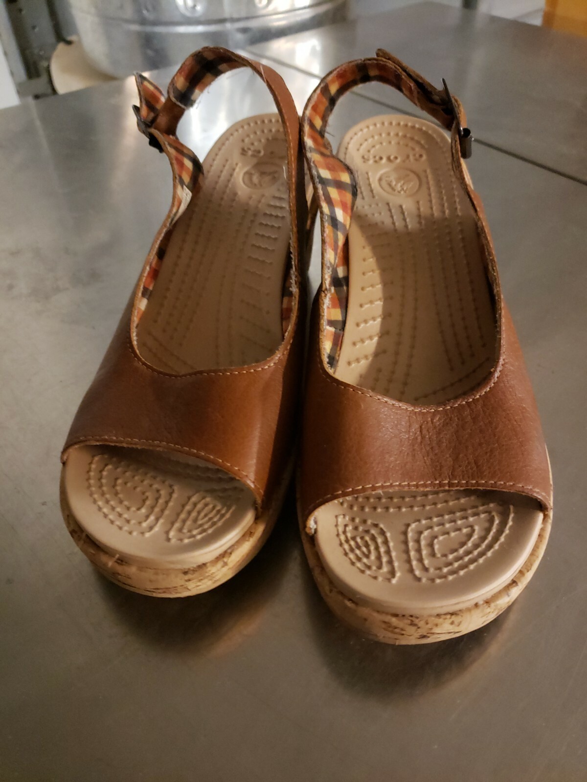 Crocs Womens A-Leigh Brown Leather Slingback Peep Toe… - Gem