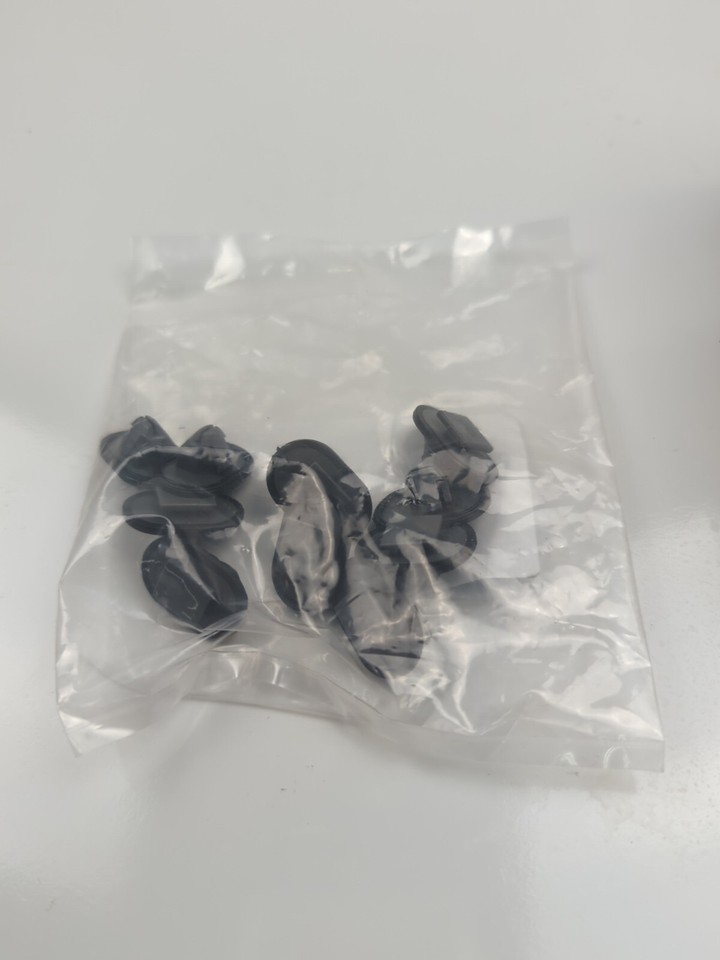 Genuine OEM Hyundai Genesis Wheel Opening Molding Clip 87758CW000 | eBay