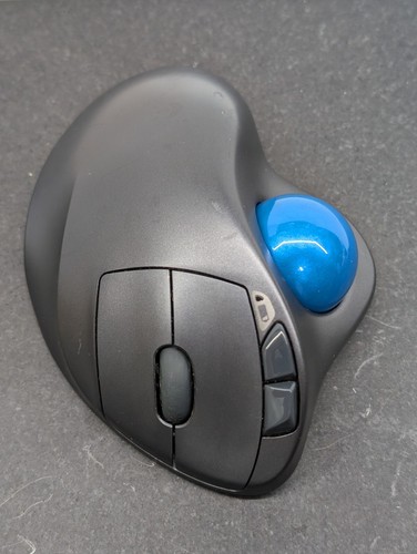 Logitech M570 Wireless Trackball Ergonomic Mouse Blue Ball Windows/Mac ...