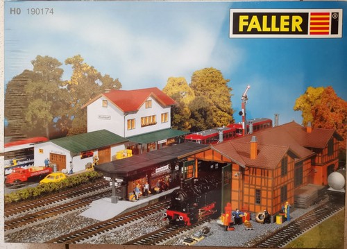 Faller H0 190174 Bahnhof Hochdorf Lokschuppen Bausatz NEU OVP ...