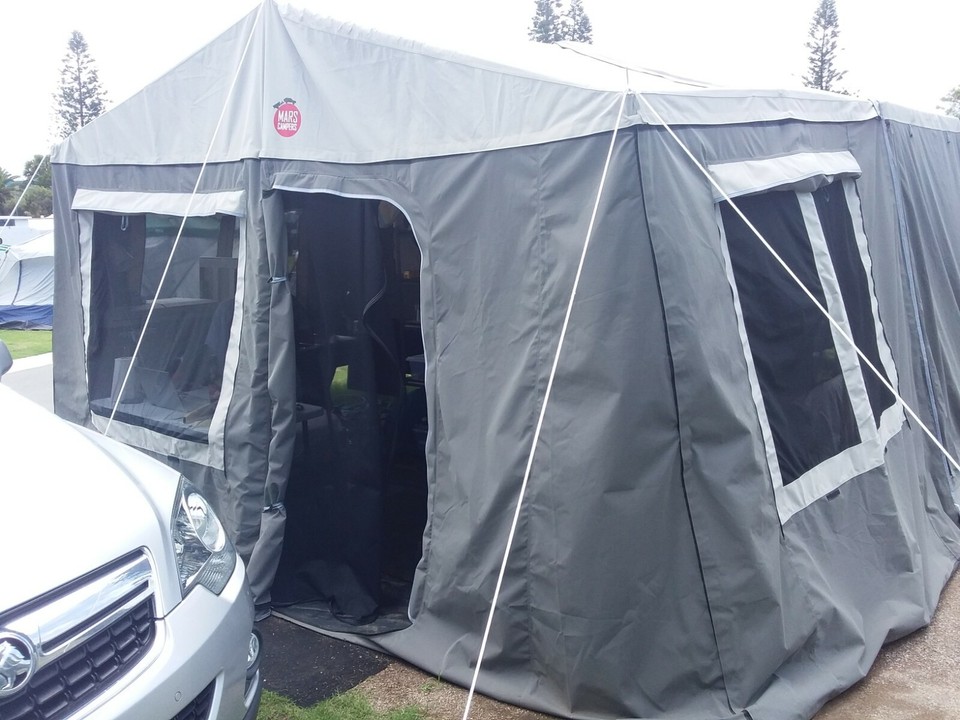 Camper Trailer Mars Extremo off road black Manufactured October 2021 ...