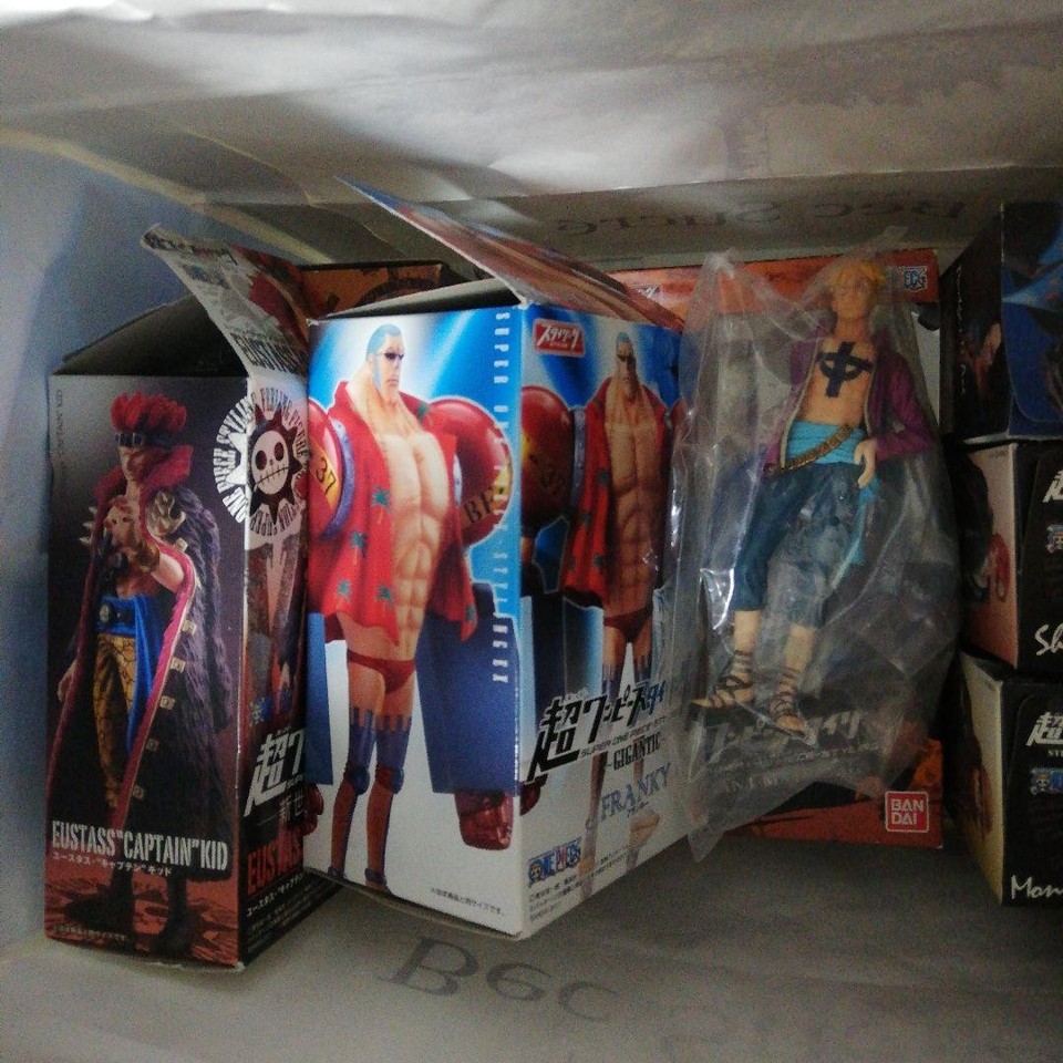 ONE PIECE Figure Anime character lot of 9 Set sale Luffy Shanks Marco ...