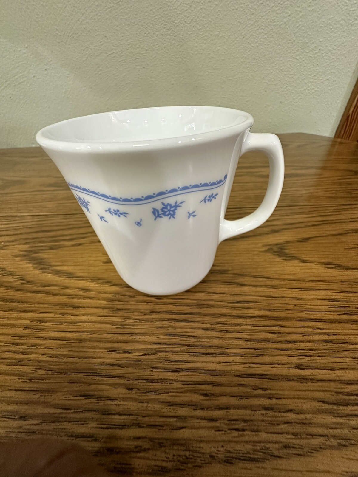 Set of 4 ~ Vintage Corelle Morning Blue Floral "D" Handle Mugs | eBay