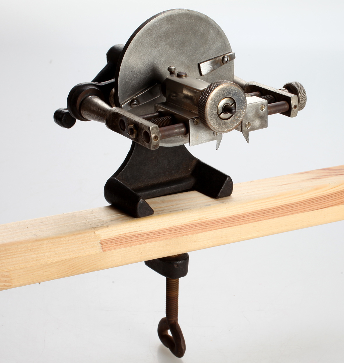 Crystal cutter? How do I use it? | NAWCC Forums