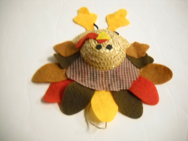 Thanksgiving Straw Hat Turkey W/ Felt Feathers & Legs 11" Hanging ...