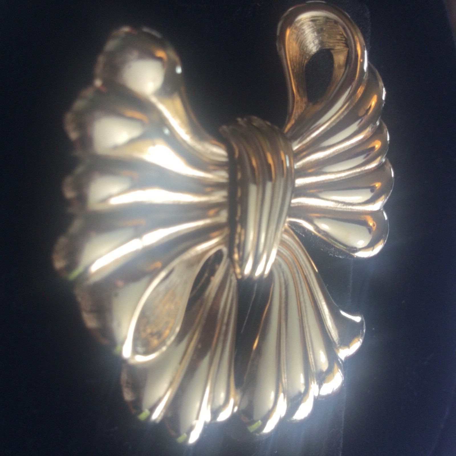 Vintage MONET 2” Mid Century Modern Heavy Bow Brooch … - Gem