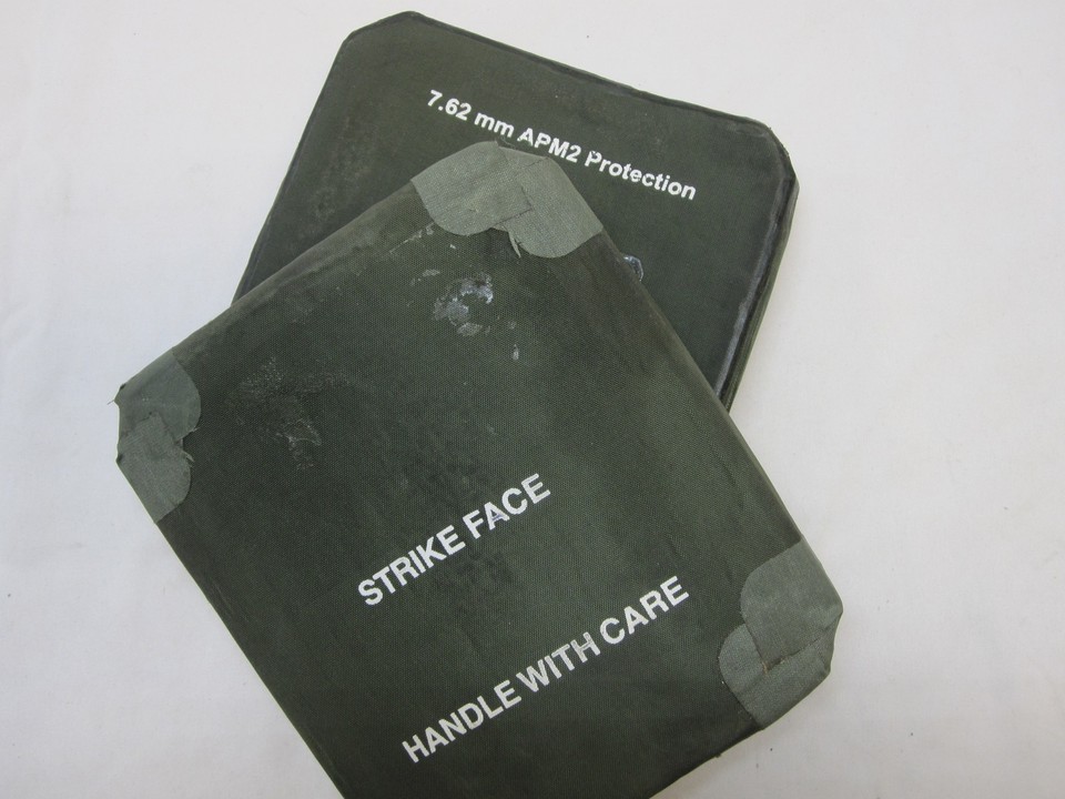 (2) STRIKE FACE BODY ARMOR SIDE PLATES LEFT & RIGHT LEVEL III CERAMICS ...