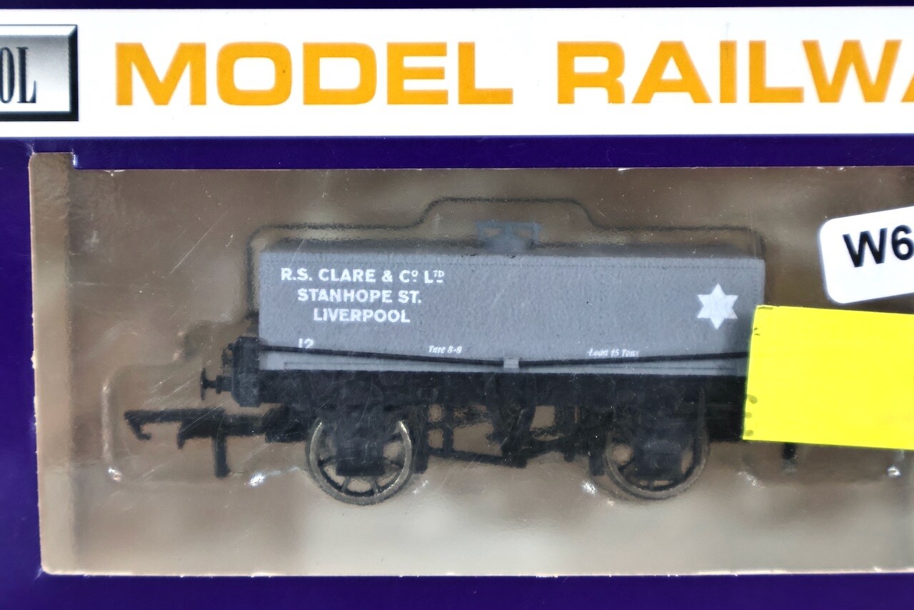 DAPOL B816 R S CLARE LIVERPOOL RECTANGULAR TANK WAGON 12 og | eBay