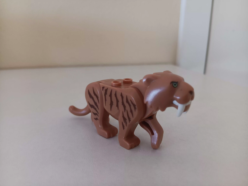 Lego Sabertooth Tiger Animal figure from set 60193 | eBay