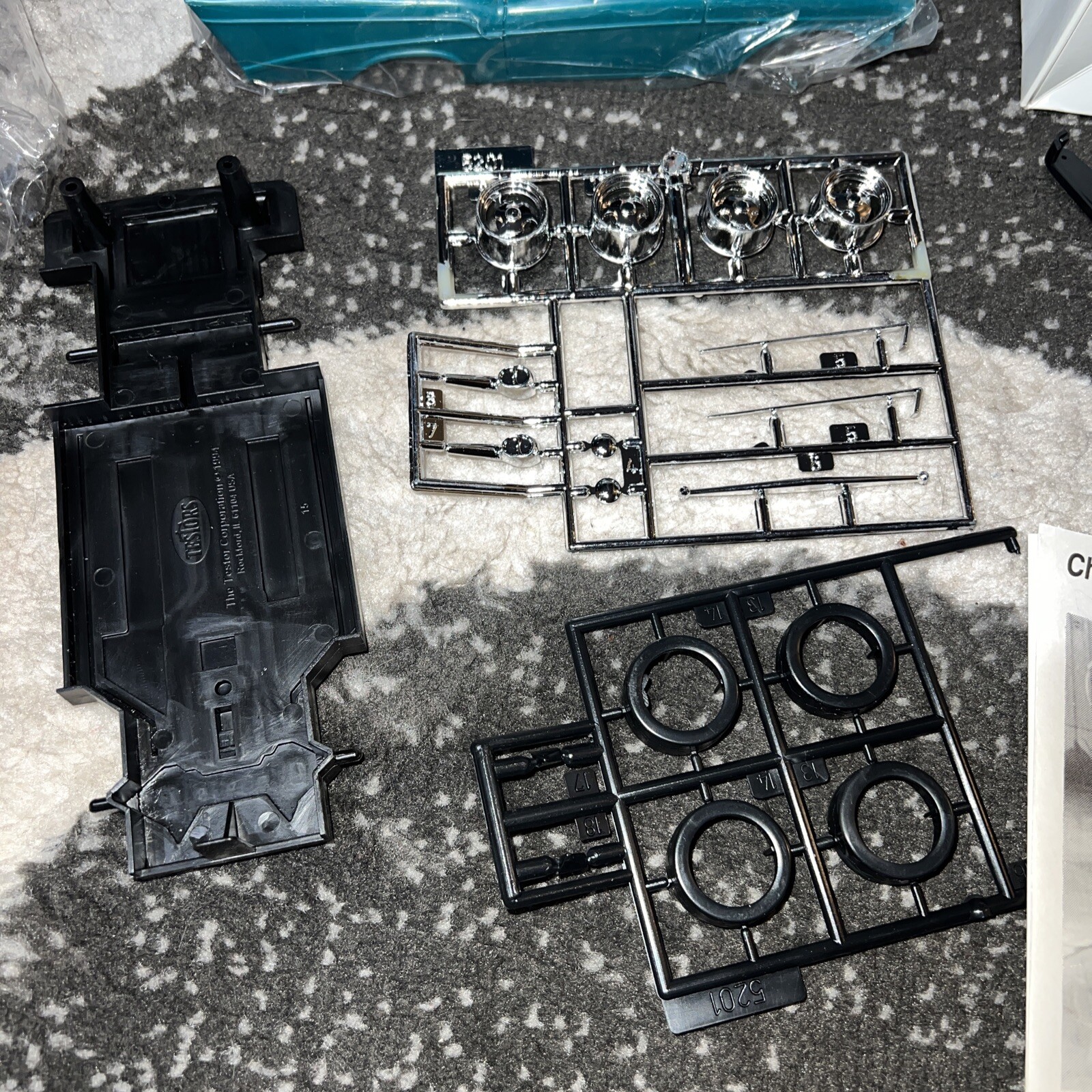 1994 Testors CheZoom by Boyd 1957 Chevy Bel Aire Quick Builder Kit 1/24 ...