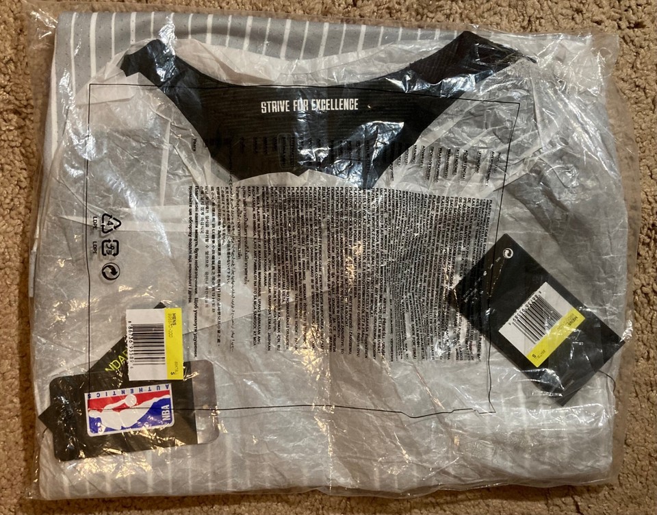 NBA G League official Nike referee jersey, size Small NWT ref shirt ...