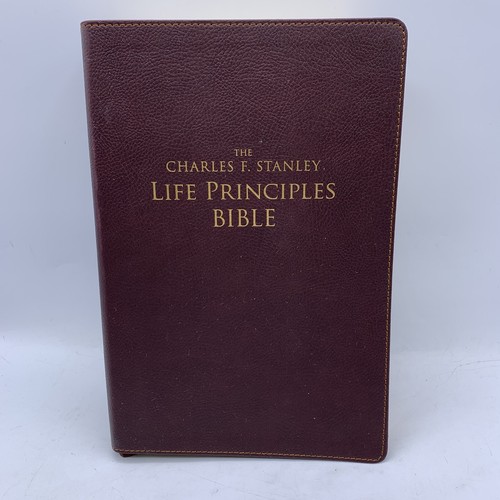 Life Principles Bible by Charles F Stanley NASB 2009 Nelson 4473 *READ ...