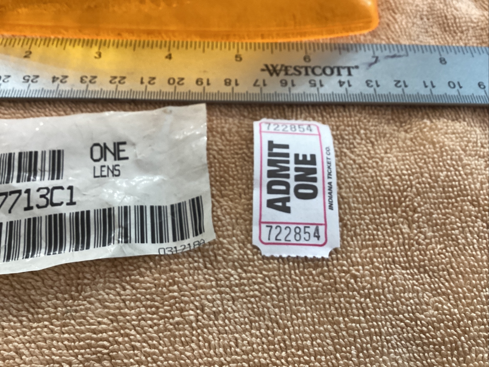 1697713C1 LENS, AMBER CLEARANCE /MARKER LIGHT International one new | eBay