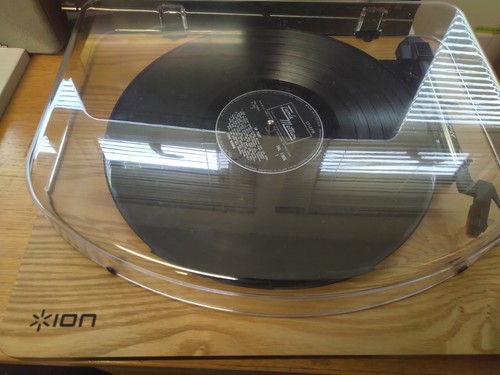 Ion Classic LP USB Turntable Wood 102999 Vinyl to Mp3 Conversion Retail ...