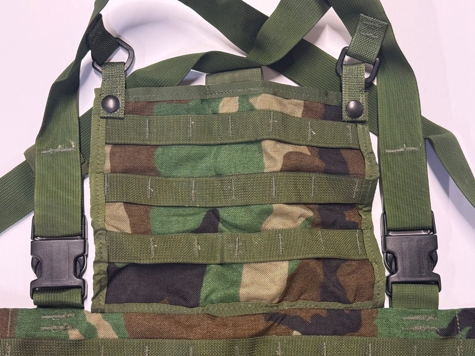 NEW SDS RACK Load Bearing Vest Chest Rig M81 Woodland Black Buckle ...