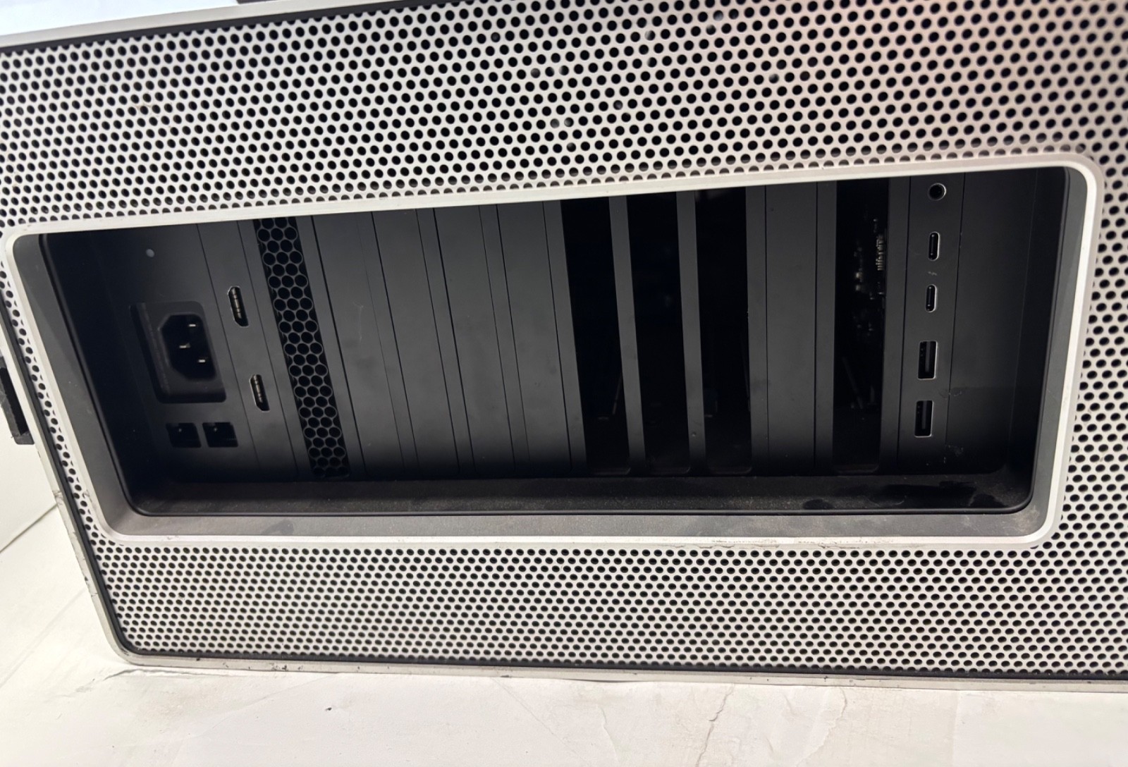 Apple Rackmount Mac Pro w/ rack slides - 1TB storage | eBay