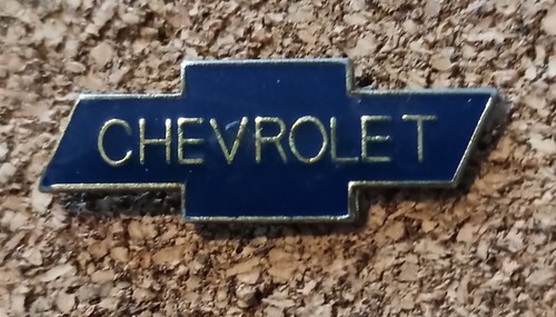 Pin's Chevrolet Corvette Automobile Voiture Logo Emblème Vintage Pins ...