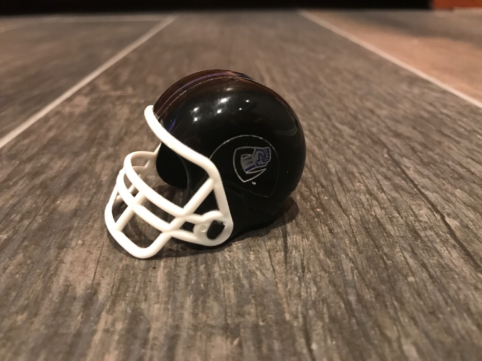 Chicago Enforcers XFL Mini Plastic Gumball Football Helmet OPI NFL | eBay
