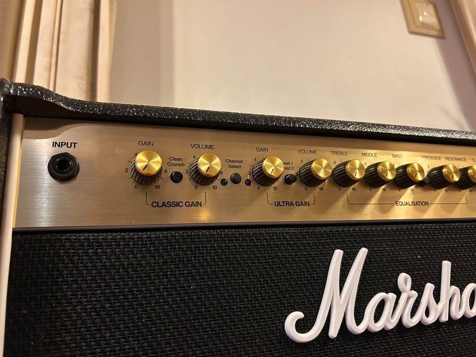 Marshall DSL40C Guitar Tube Combo Amplifier 1x12 black / gold Fully ...