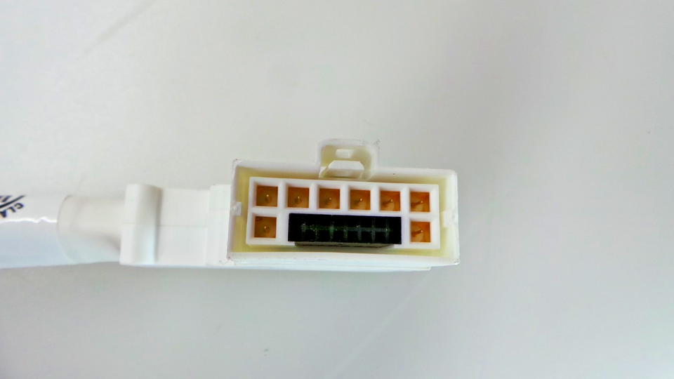 Cisco C-ANT9103= 2.4/5/6 GHz Directional Antenna 8-Port, DART Bulk Qty ...