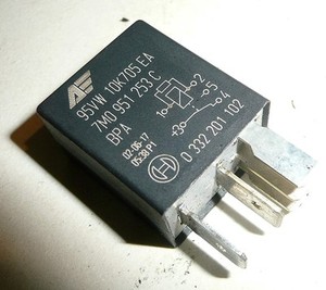 Volkswagen VW Polo MK4 2002 - Relay 95VW 10K705 EA | eBay
