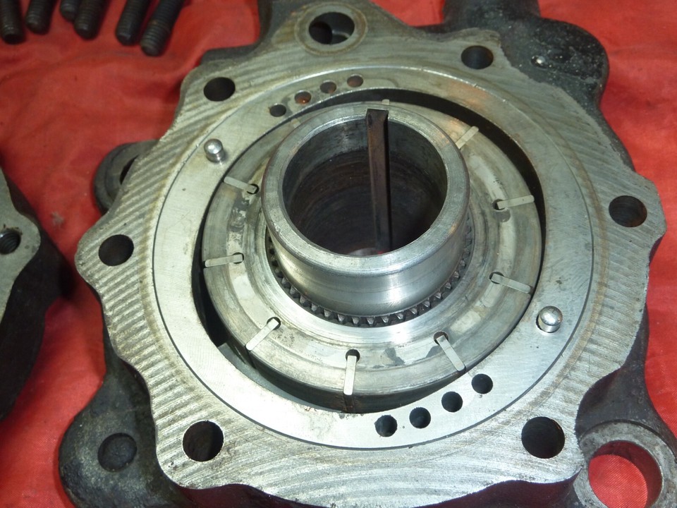 1960 Lincoln Continental Mark Vickers Crankshaft Power Steering Pump ...