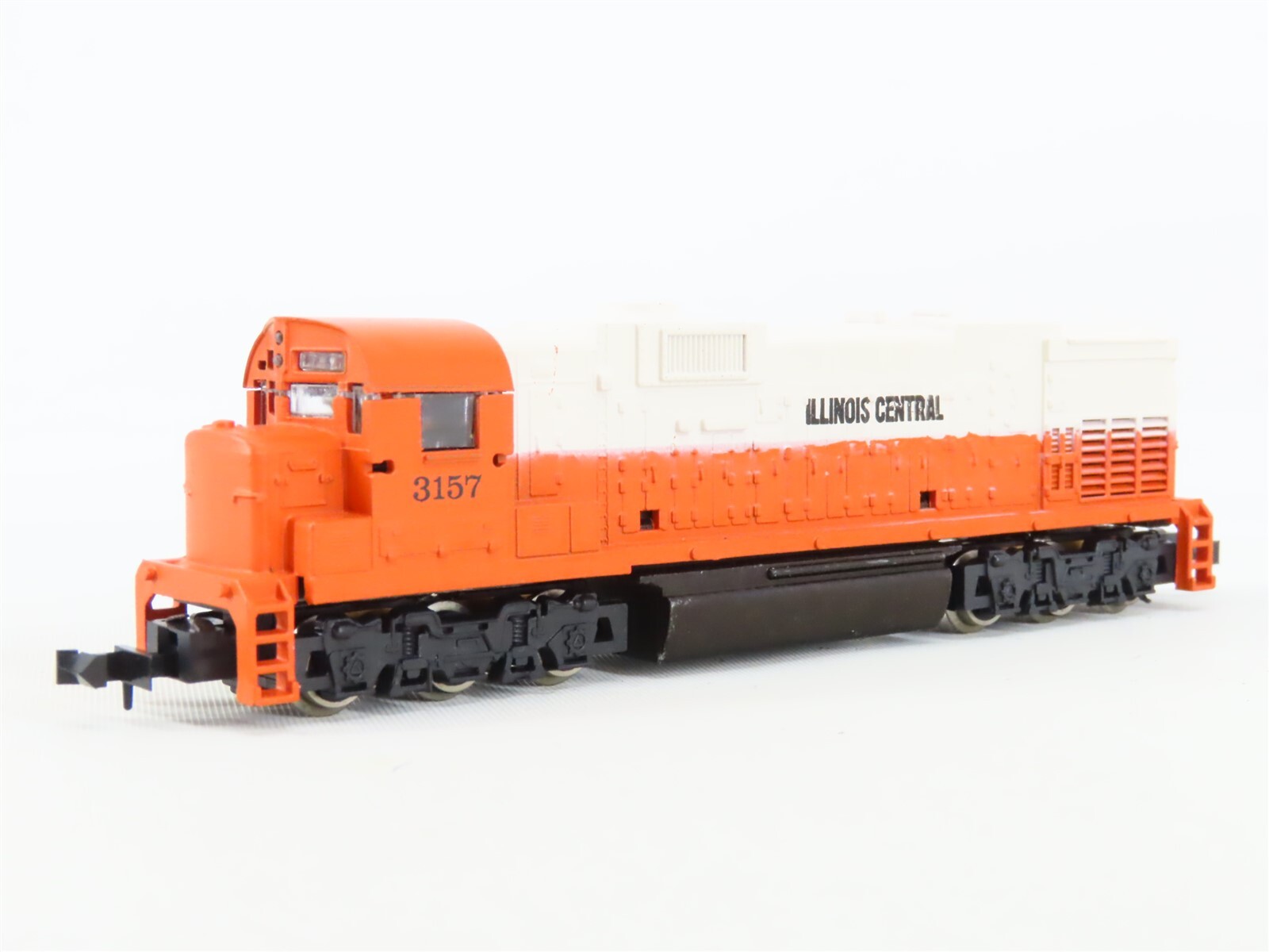 N Scale Con-Cor 0001-002253 IC Illinois Central C636 Diesel Locomotive ...