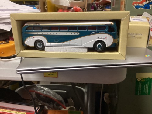 Corgi 98469 1:50 Los Angeles Yellow Coach #743 Greyhound Bus | eBay