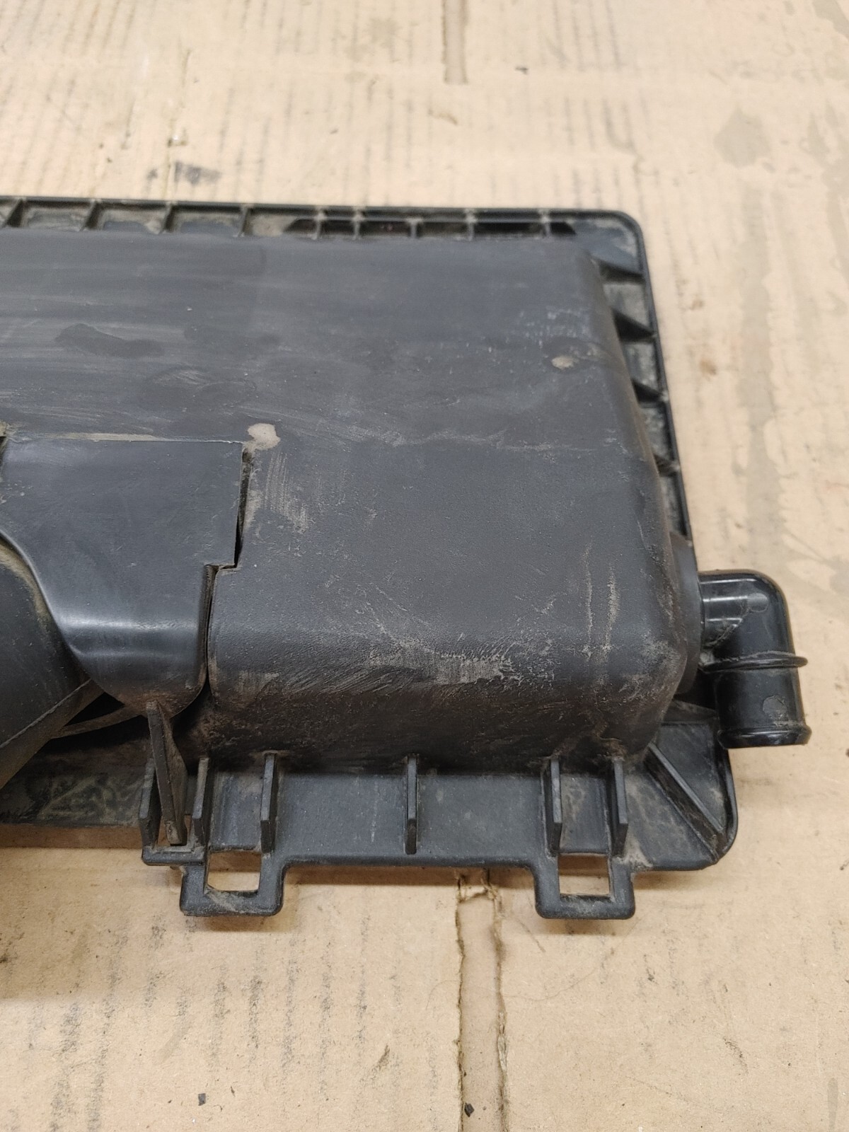 2001 2002 2003 2004 C5 Corvette Air Cleaner Intake Cover Lid ORIG. GM ...