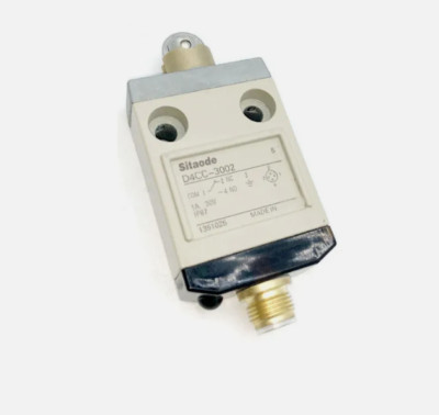 1PC New Omron Limit Switch D4CC-3002 .A | eBay