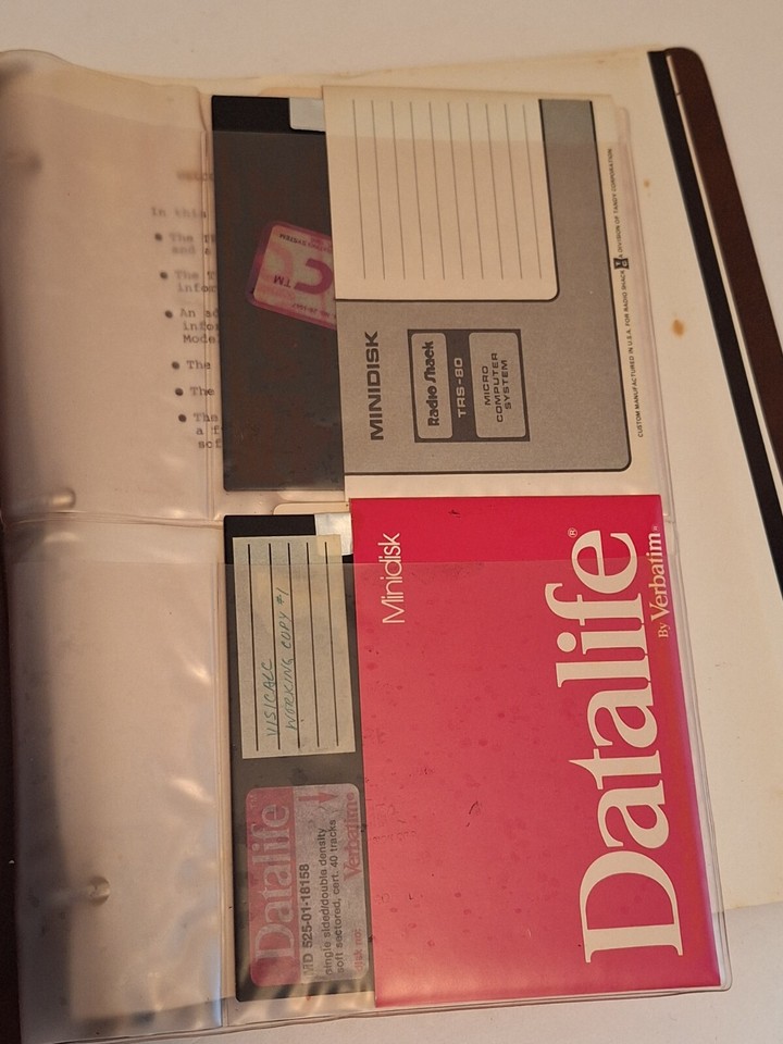 Vintage Original Radio Shack TRS-80 26-1567 Model III 3 VisiCalc ...