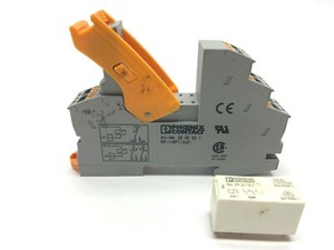 Phoenix Contact 2900931 RIF-1-BPT/2x21 Base w/ 2961192 Relay | eBay