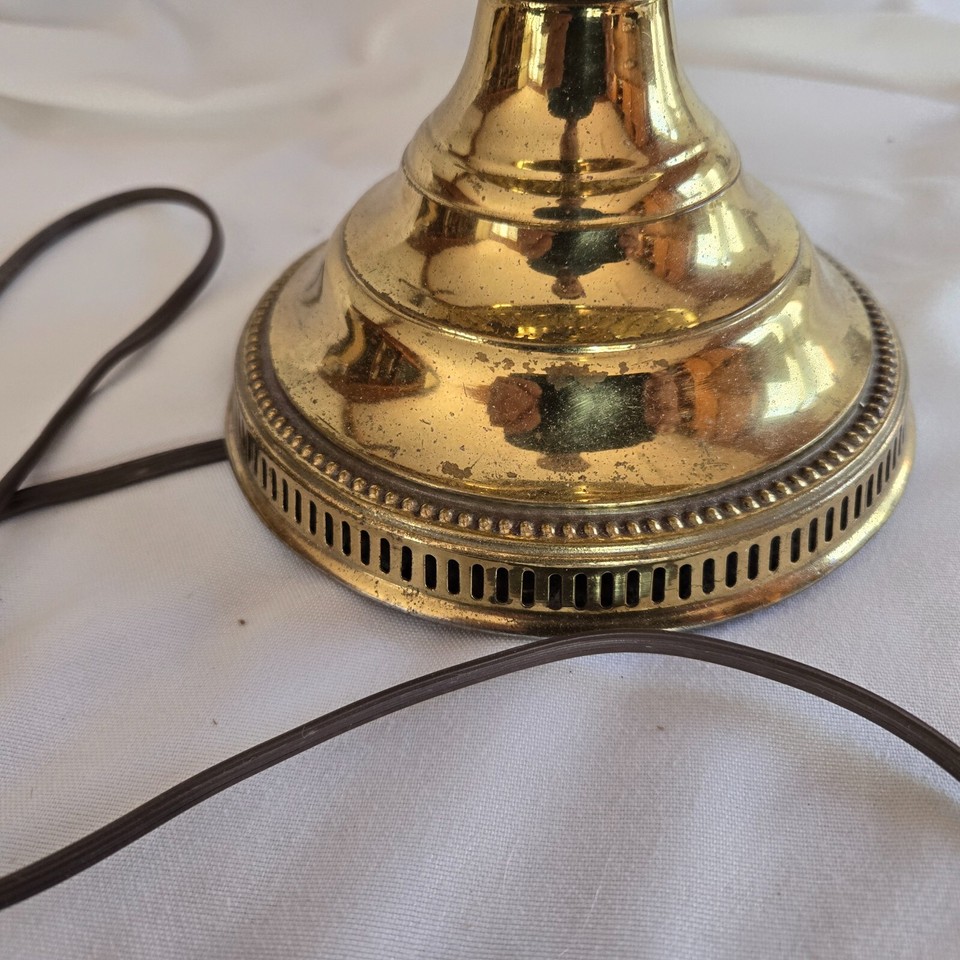 1 VINTAGE BRASS ELECTRIFIED RAYO KEROSENE LAMP | eBay