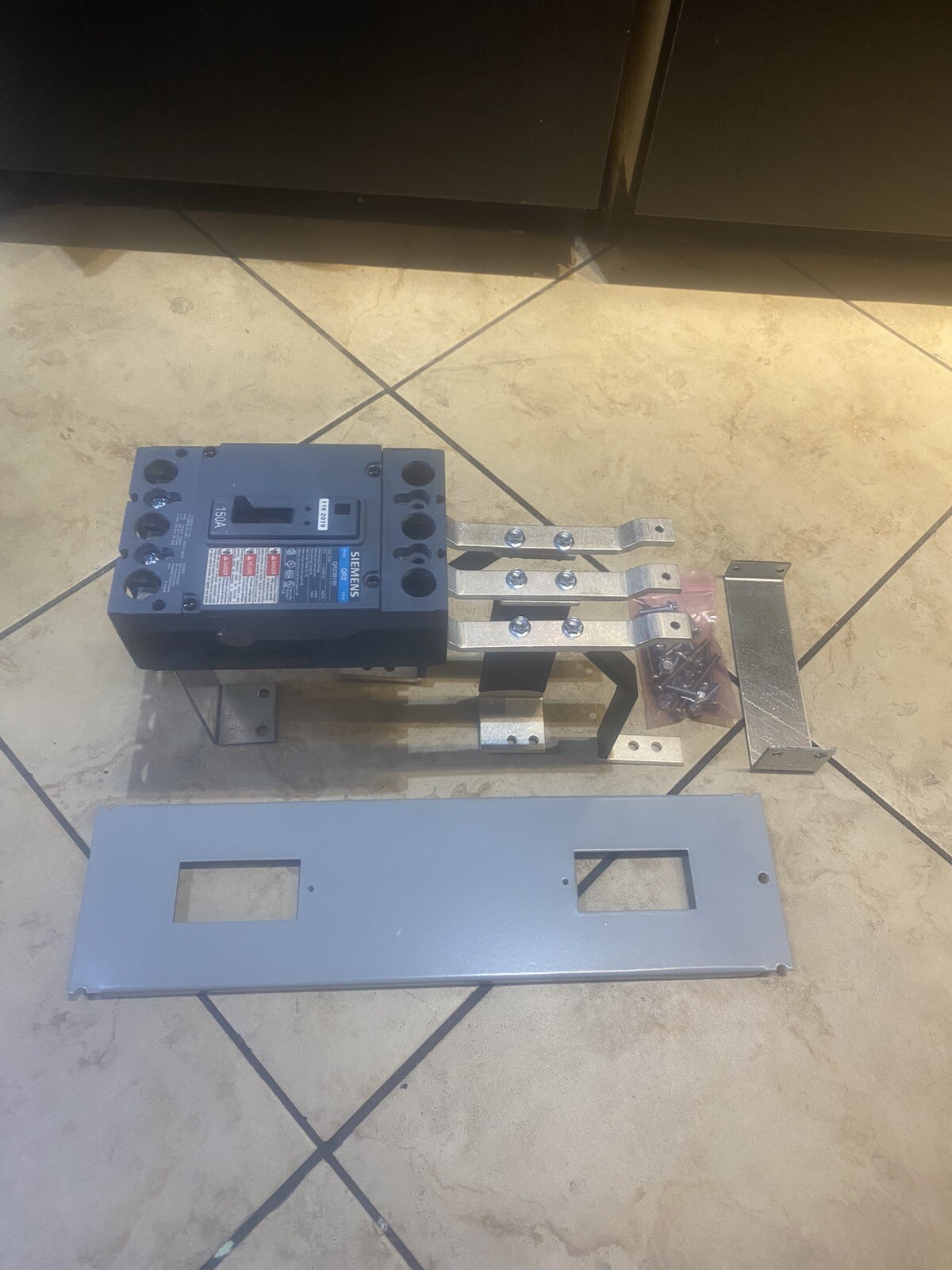 Siemens SQRD Switchboard/ Powerpanel Kit SQRD/ 6QR2/ SQR for Branching ...