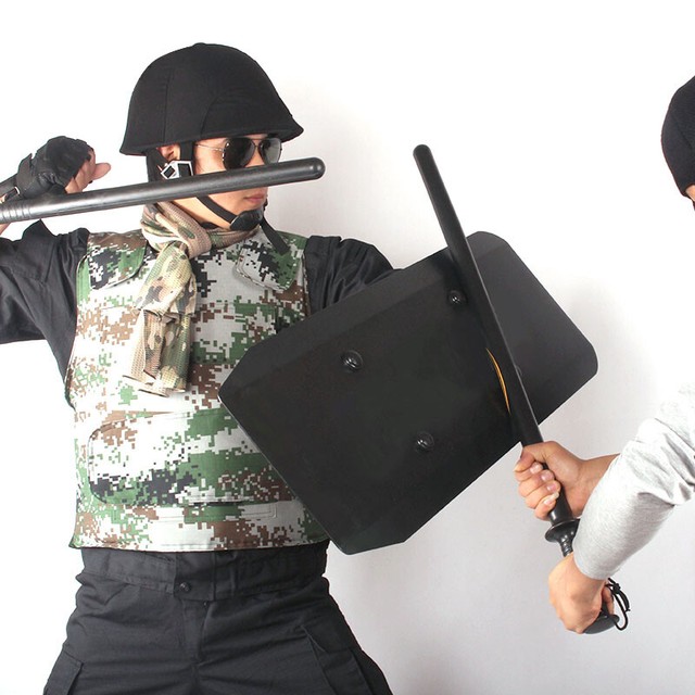 Self-defence Arm Type Anti-Riot Shield Aluminum Alloy Metal Handheld ...