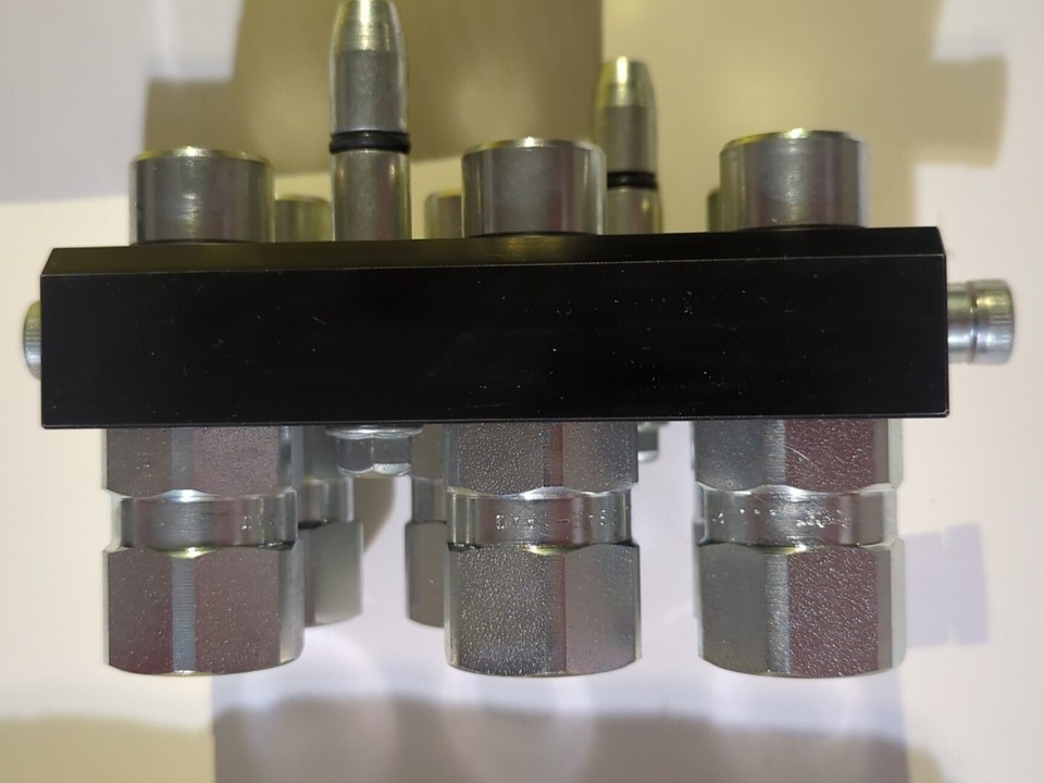 Faster Hydraulic Coupling Faster 2P608-6-12S MultiFaster 6 lines, size ...