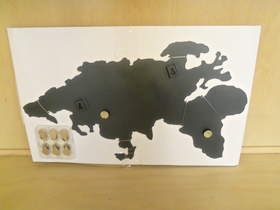 Umbra Mappit World Metal Map Gray Wall Art Continents Magnetic Travel ...