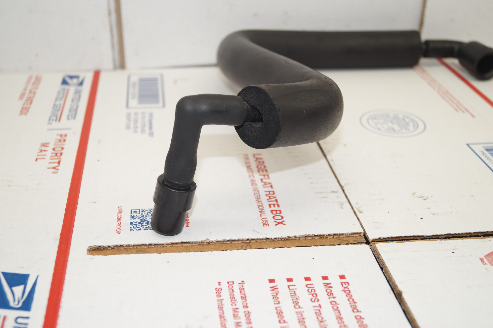 2001 Ford F150 V8 5.4L 2V PCV Valve Rubber Hose Elbow OEM Smog ...