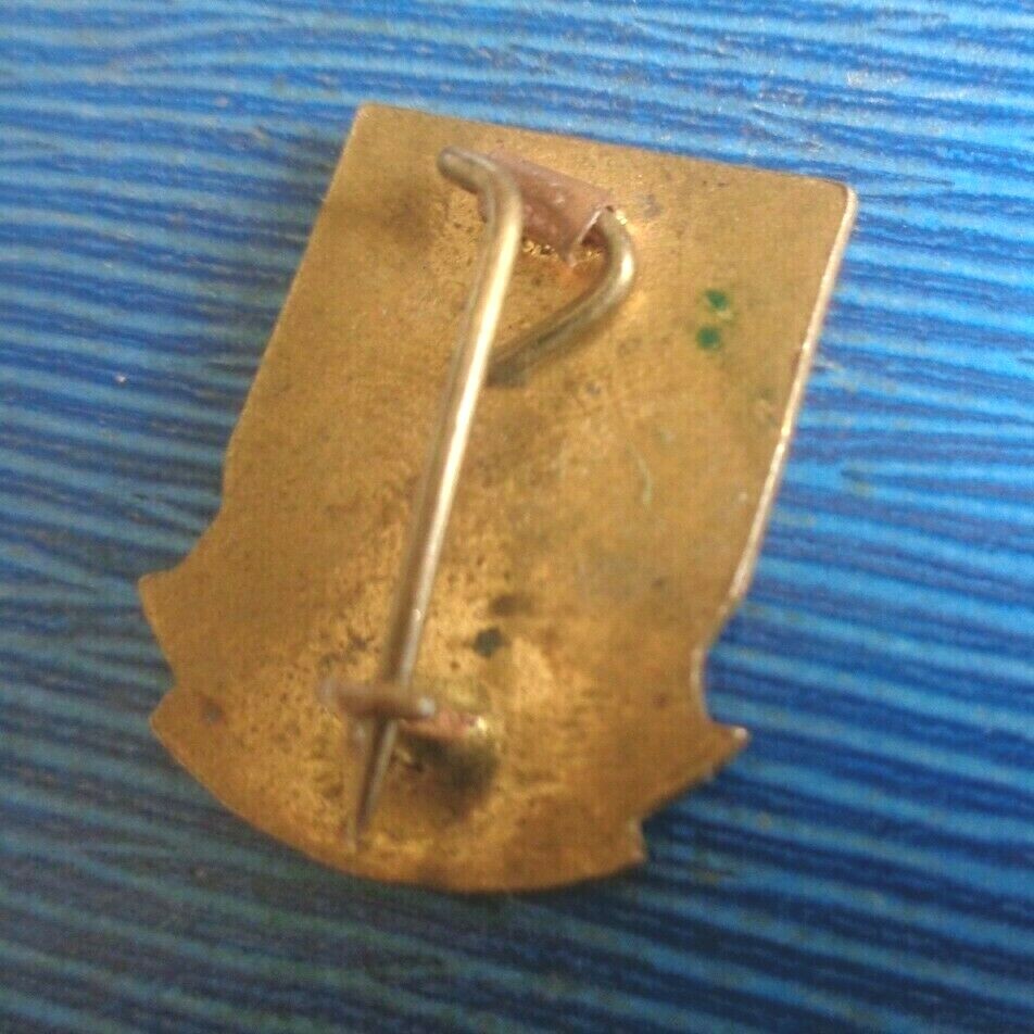 Original EARLY Butlin Butlins Badge - Ireland Mosney 1949 Light Blue ...