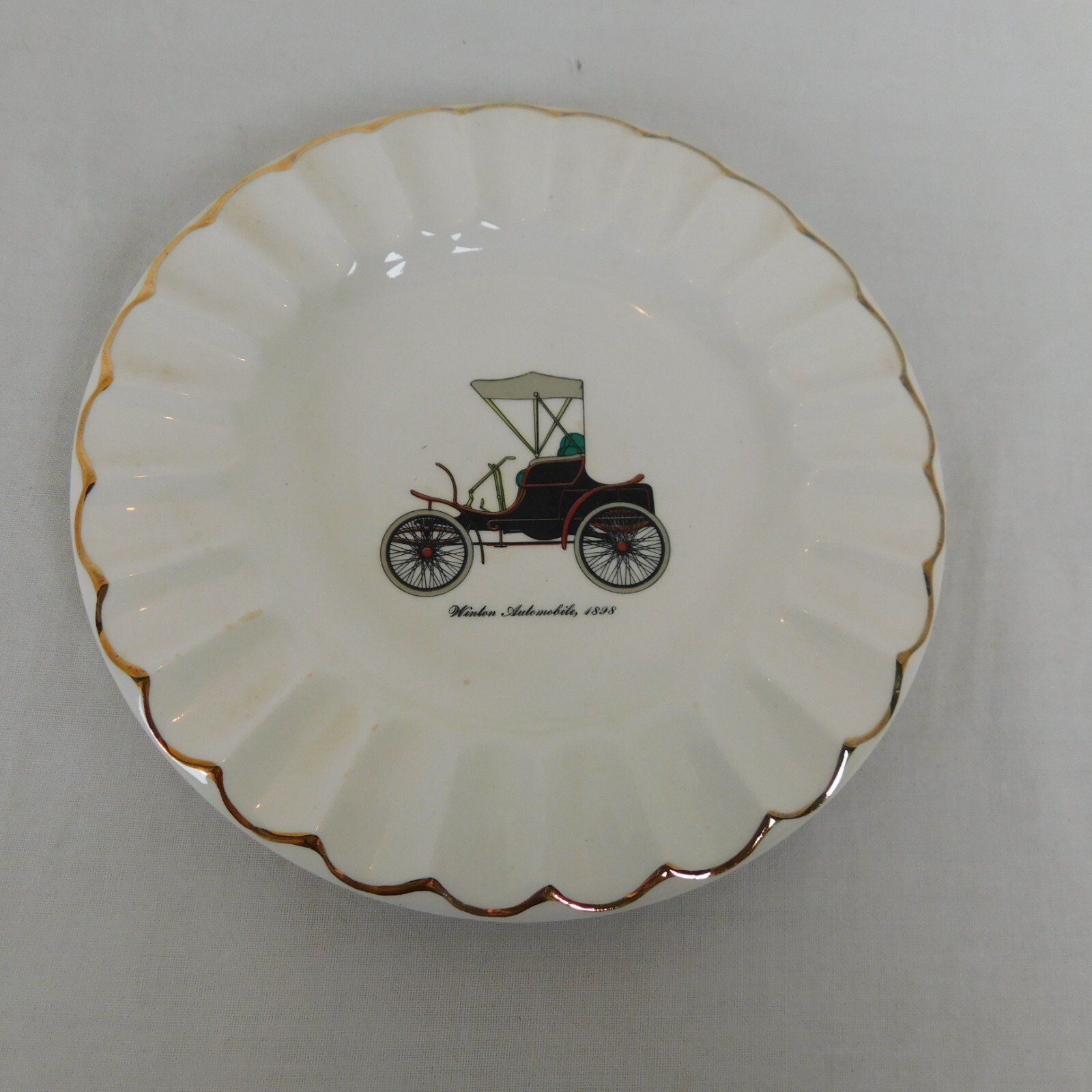 Lot of 7 Porcelain Antique Car Display Plates Gold Trim Ashtray 6 inch ...