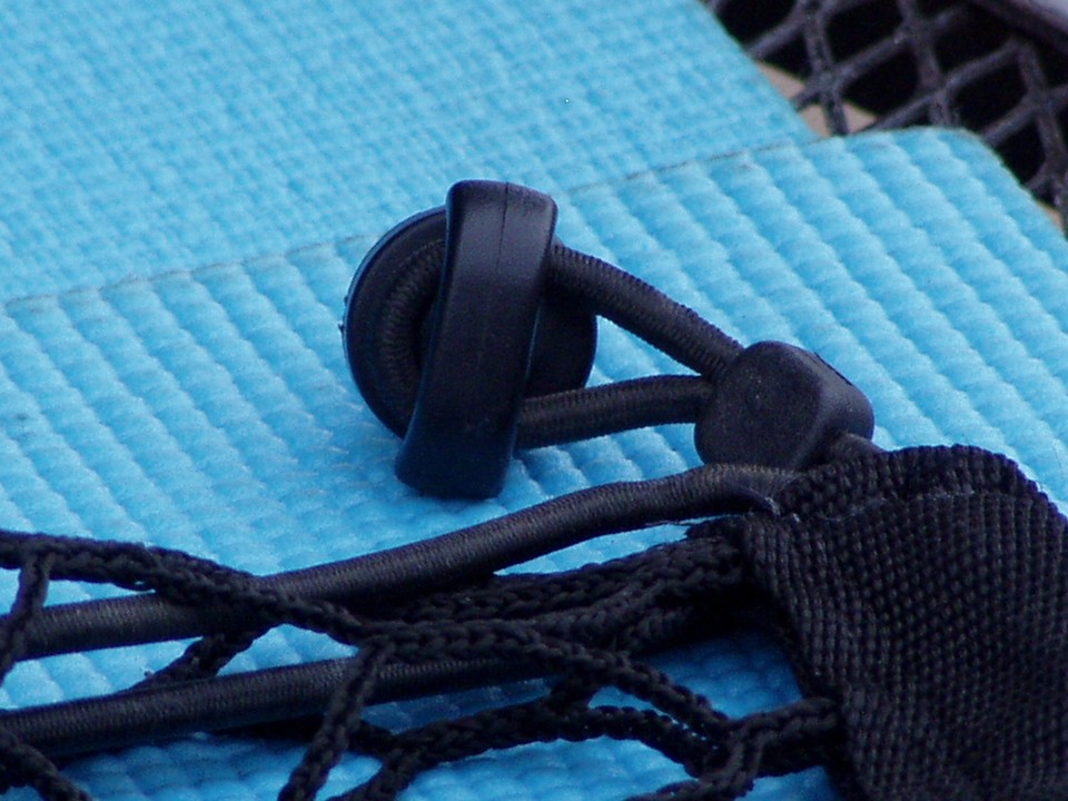 04-09 Mazda 3 cargo net | eBay