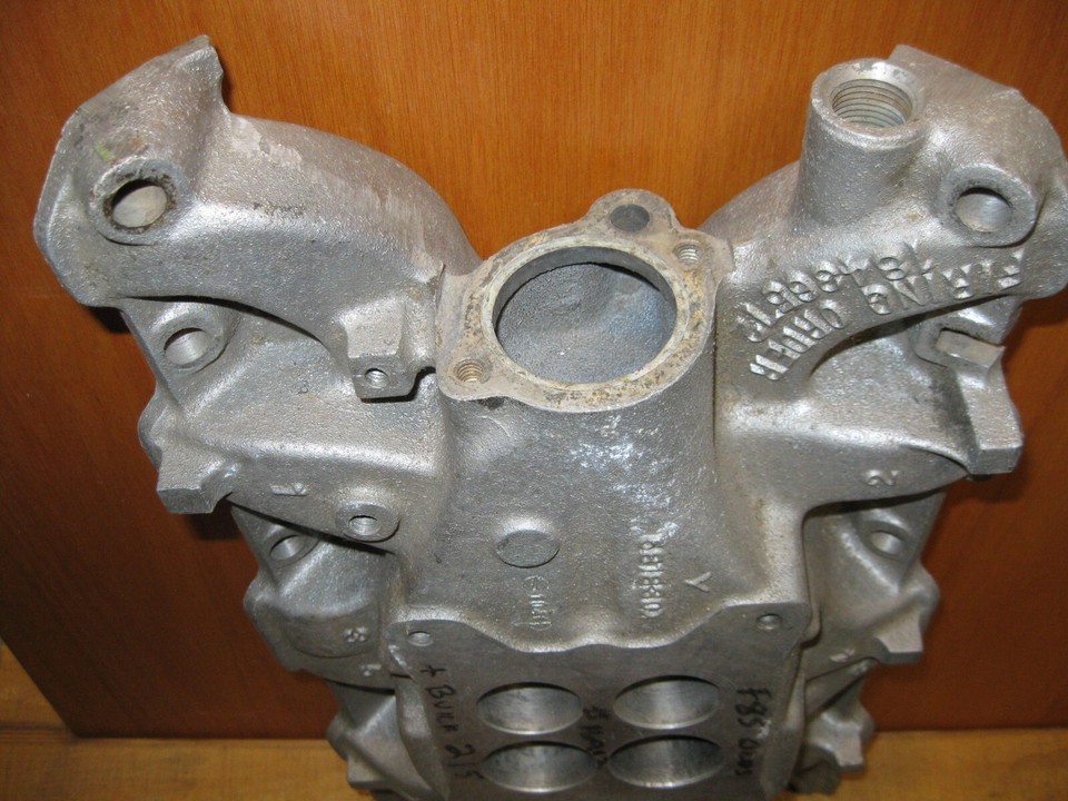 215 ci V-8, 4 Barrel Aluminum intake manifold for Buick, Olds, Rover ...