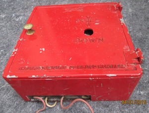 VINTAGE GAMEWELL ALARM BOX POLICE FIRE EMERGENCY CALL BOX NORTHERN ...