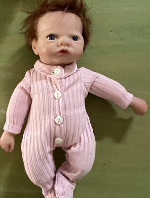 Ashton Drake ADG 08 Realistic Newborn Baby Doll Clean-10" Dark Hair | eBay