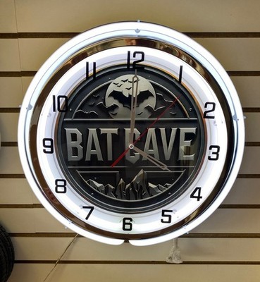 Bat Cave Man Cave Rec Room Batman Large 18" Metal Neon Clock | eBay
