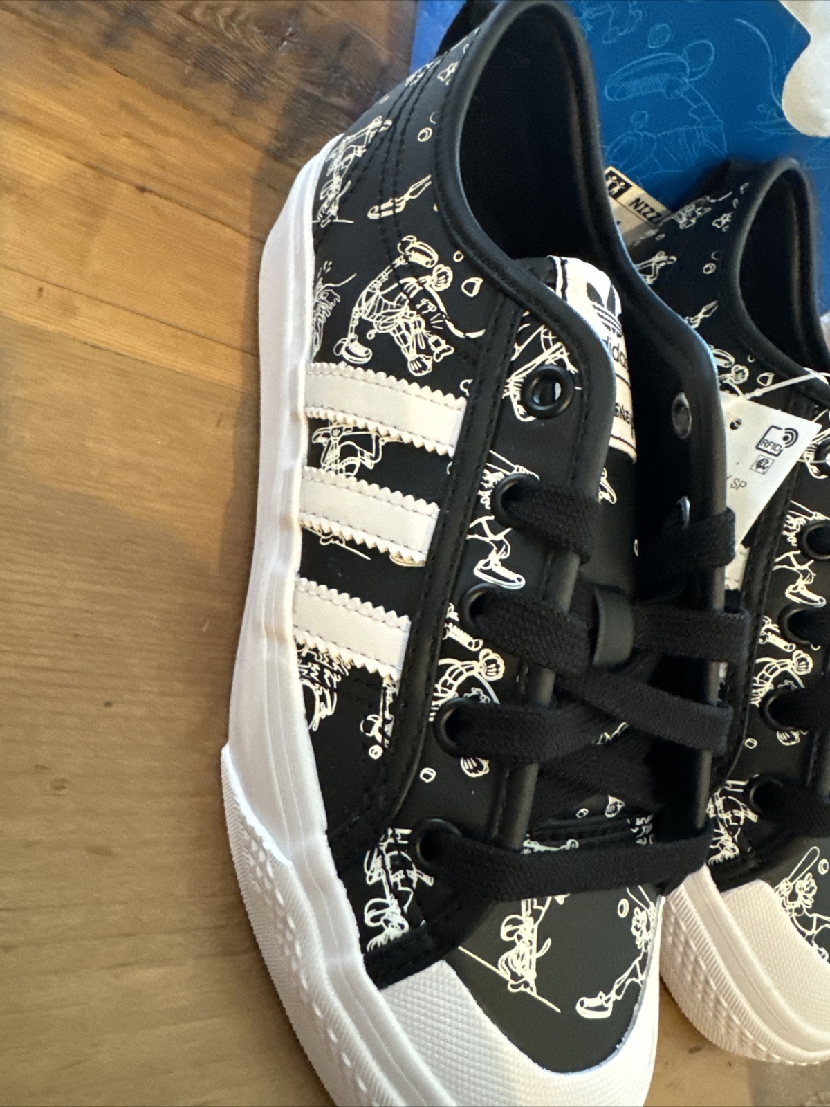 Adidas Black Nizza X Disney Sport Goofy Shoes *Limited* Size 3.5 NIB | eBay