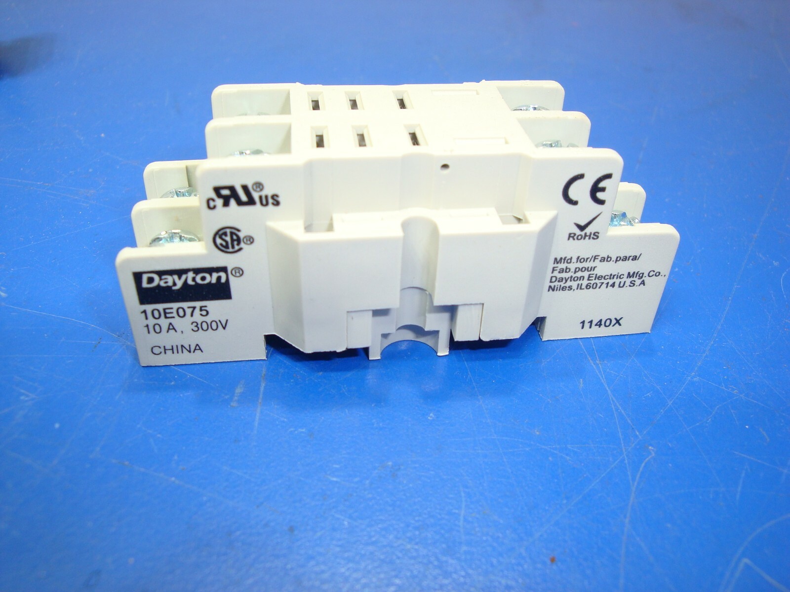 Dayton 10E075 Relay Socket Standard Square 8 Pin for sale online | eBay