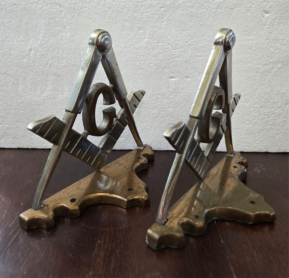 Vintage Masonic Freemason Brass Metal Square And Compass Bookend RARE ...